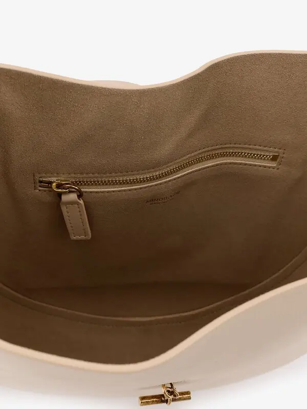 MINOBOSSI Lizzie Leather Crossbody Bag