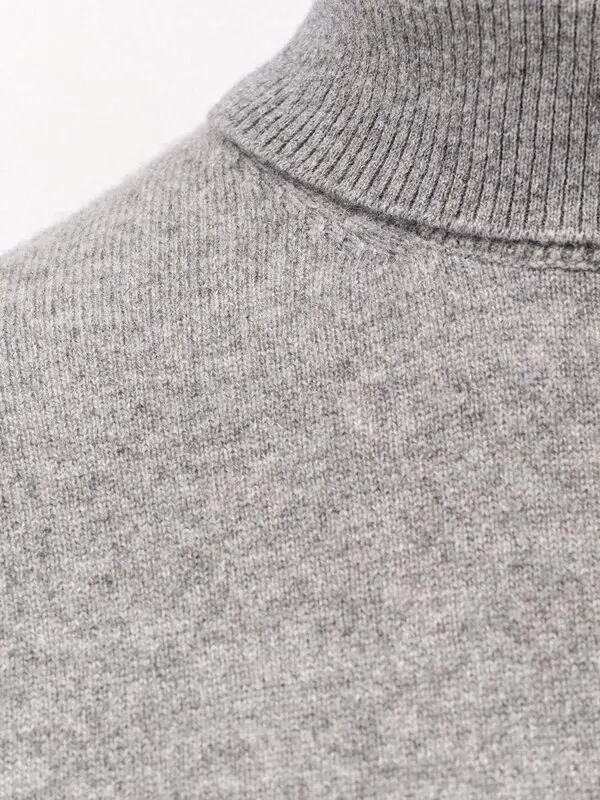 TOTEME Cashmere Turtleneck Sweater
