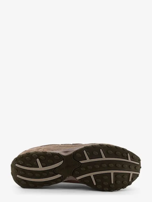 NEW BALANCE U204 Suede Sneakers With Side Logo