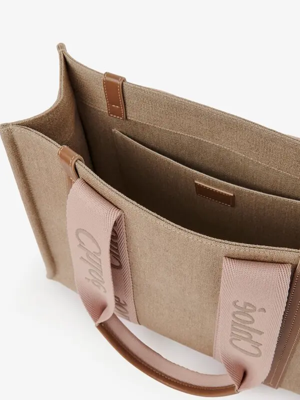 Chloé Woody Linen Shoulder Bag With Embroidered Logo
