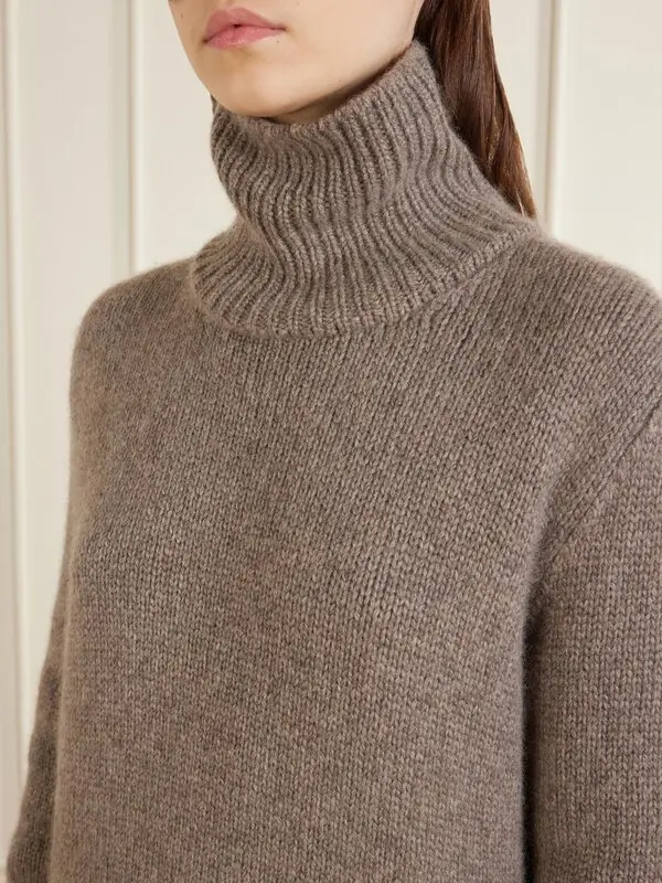 THE ROW Plira Cashmere Turtleneck