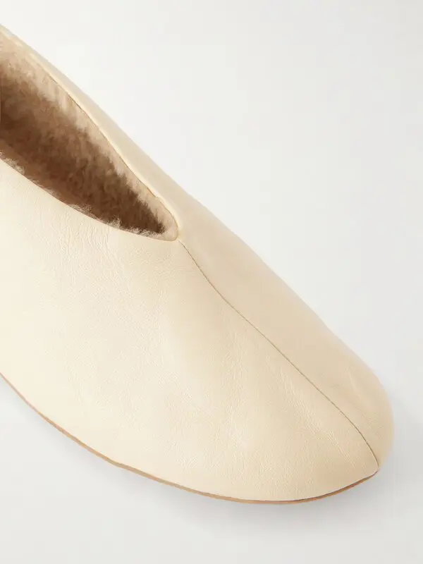 THE ROW Stella Shearling-lined Leather Ballet Flats