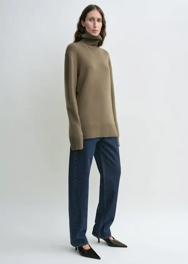 TOTEME Cashmere Turtleneck - Hazel