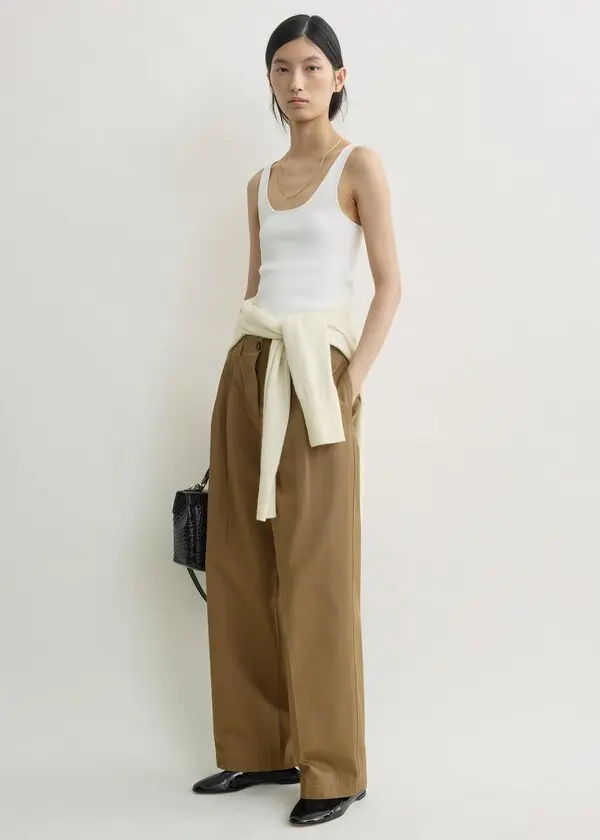TOTEME Relaxed Chino Trousers