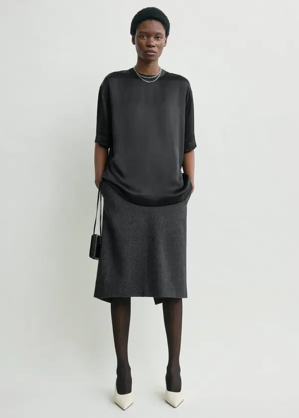 TOTEME Satin Tee