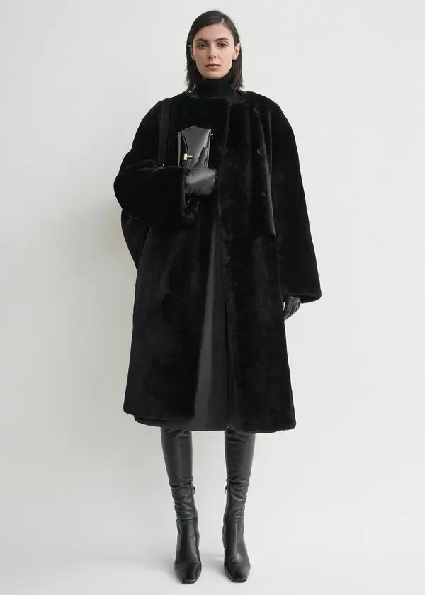 TOTEME Collarless Shearling Coat