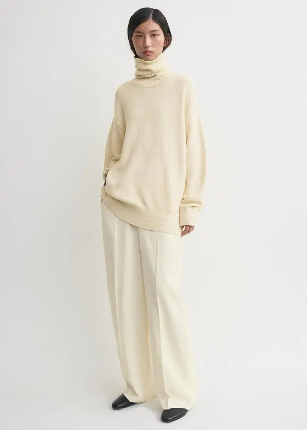 TOTEME Longline Turtleneck