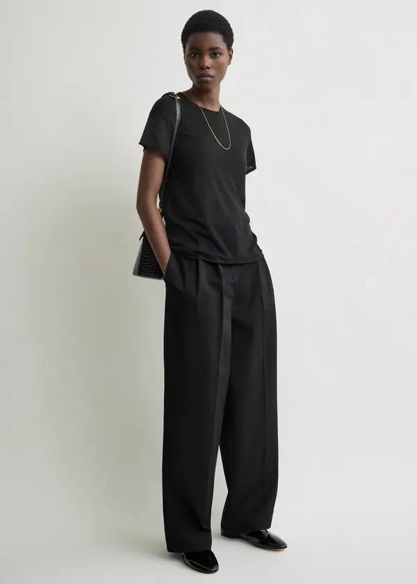 TOTEME Relaxed Chino Trousers
