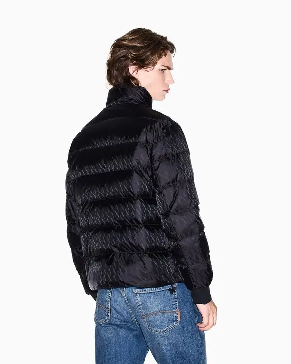 Armani Exchange Quilted And Warm Jacket In A Nylon Jacquard Essential