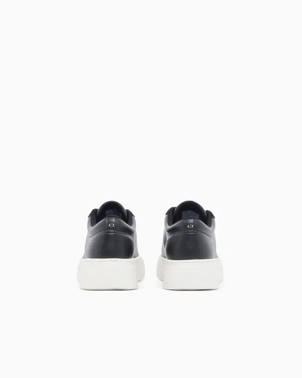 Armani Exchange Low Cut Sneakers With Suede And Tumbled Finish - Black
