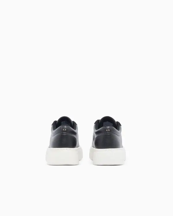 Armani Exchange Low Top Sneakers With Suede Panelling - Black