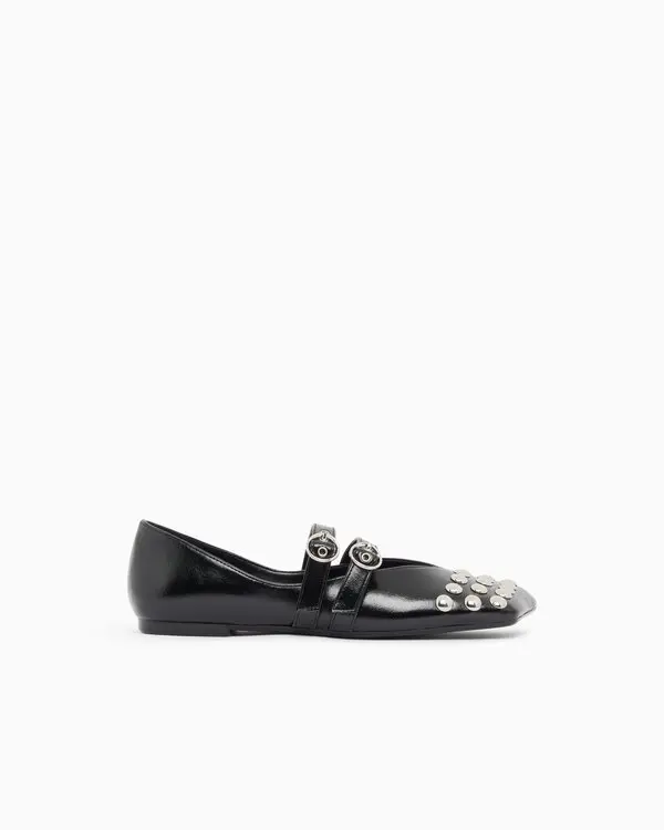 Armani Exchange Ballet Flat With A Smooth And Shiny Finish - Black