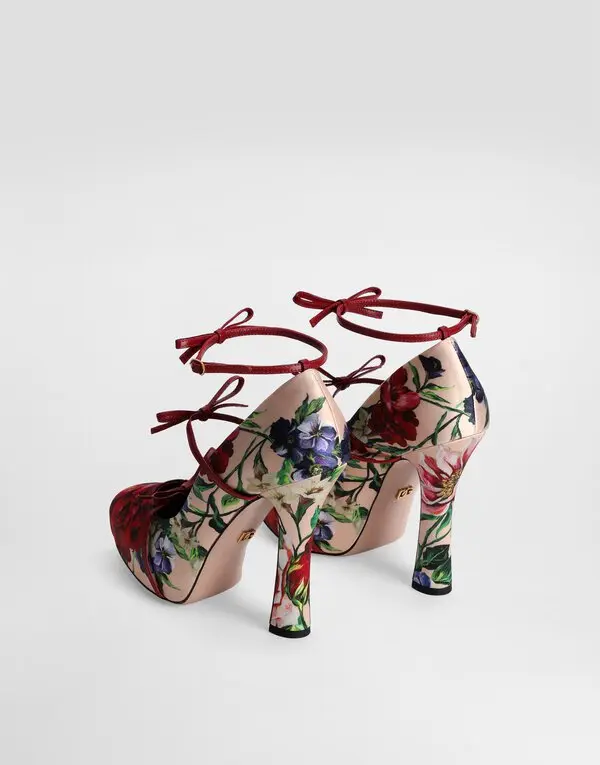 Dolce & Gabbana Satin Pumps Pumps And Slingback