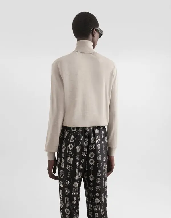 Dolce & Gabbana Cashmere Turtleneck Pullover Sweaters And Cardigans - Beige
