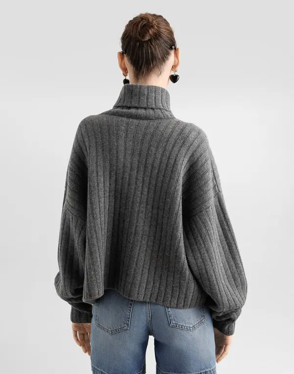 Dolce & Gabbana Cashmere Turtleneck Pullover Sweaters And Cardigans
