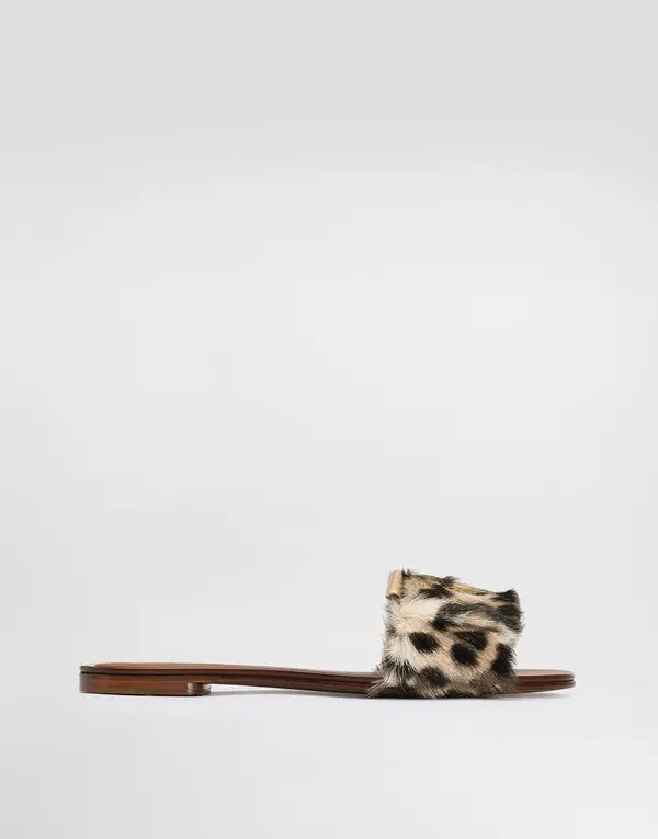 Dolce & Gabbana Leo- Flat Slippers Slides And Mules