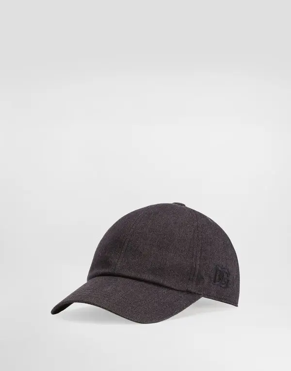 Dolce & Gabbana Chevron Flannel Baseball Hats And Gloves - Multicolor