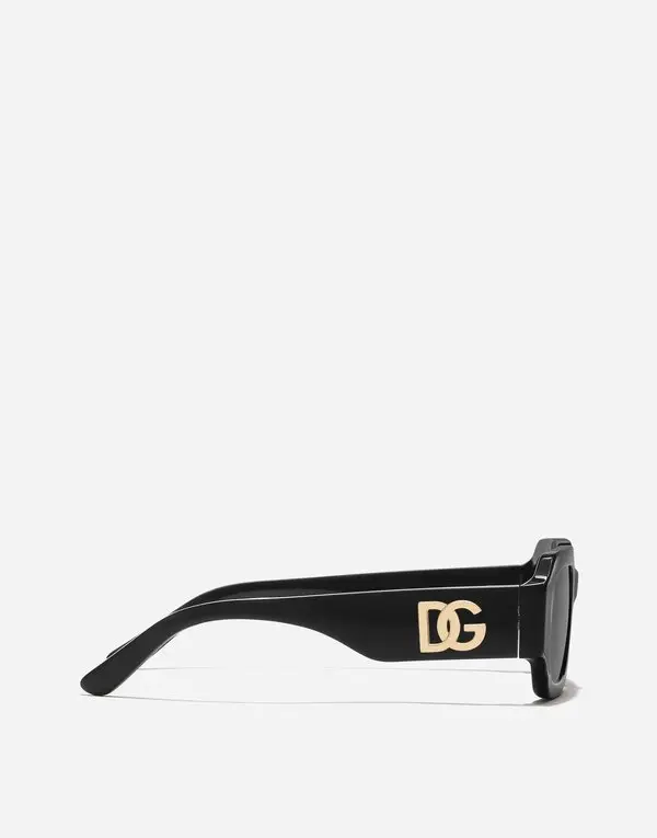 Dolce & Gabbana Acetate Sunglasses With Gold Tone Logo Detail - Black