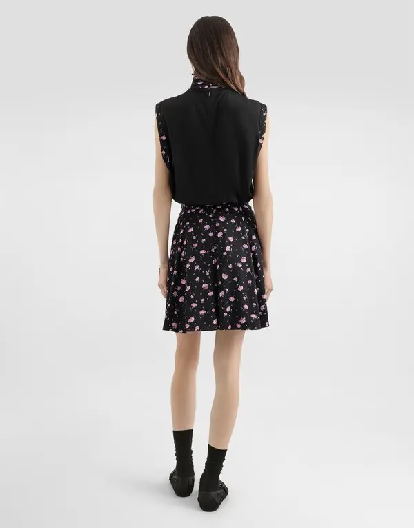Dolce & Gabbana Carnations-print Silk Canvas Skirt Skirts