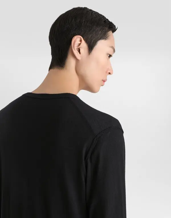 Dolce & Gabbana Cashmere V-neck Cardigan