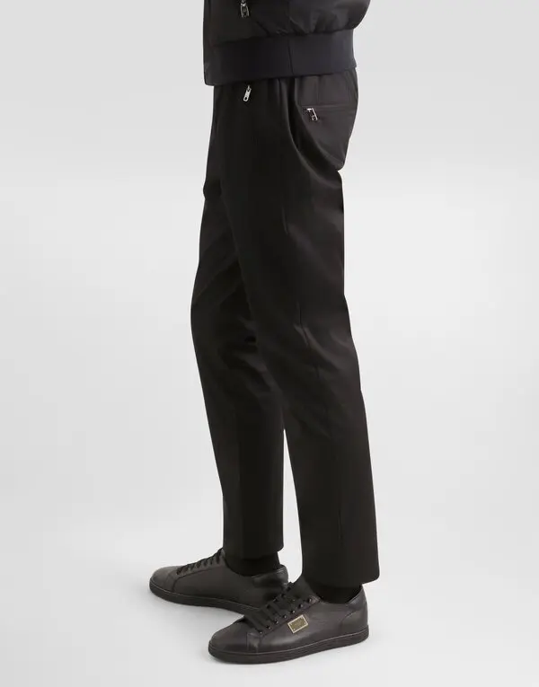 Dolce & Gabbana Cotton Jogging Shorts With Logo Detail - Black