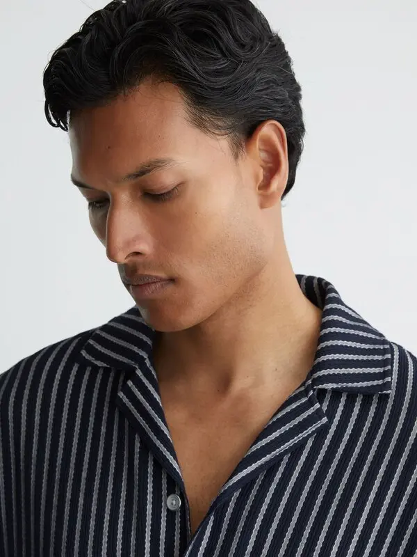 REISS Stone & Grey Textured Stripe Cuban-collar Shirt - Navy/white