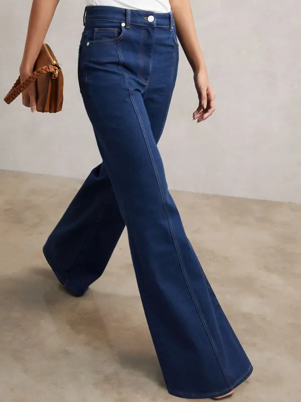 REISS Flared Seam-detail Jeans - Blue