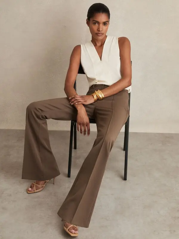 REISS Gabi Flared Suit Trousers - Mink Neutral