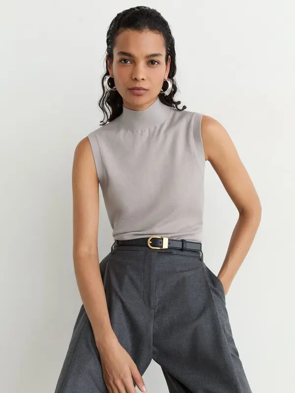 REISS Merino Wool Funnel-neck Sleeveless Vest - Grey