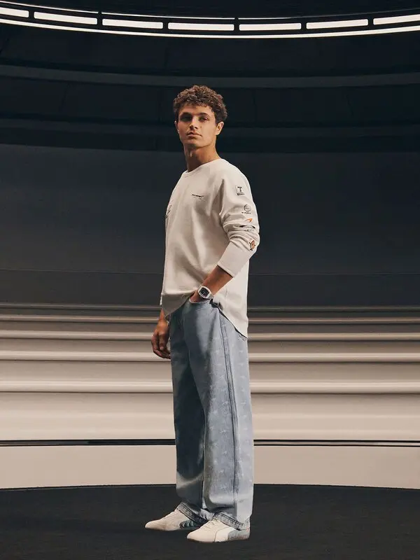 REISS Racing Speedmark Print Relaxed Fit Jeans - Soft Blue