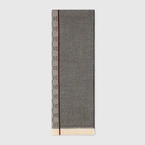 Gucci Double Jacquard Gg Wool Scarf - Grey