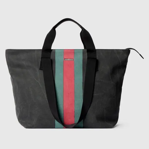 Gucci Large Crsbody Bag - Black