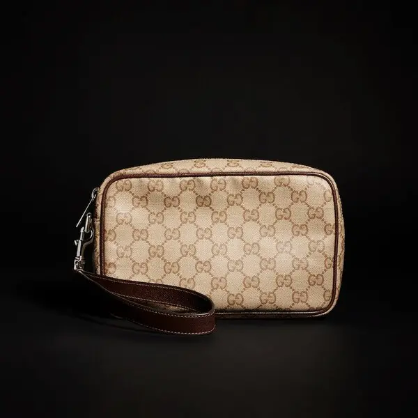 Gucci Gg Emblem Small Business Case - Beige