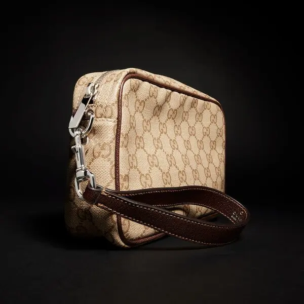 Gucci Gg Emblem Small Business Case - Beige