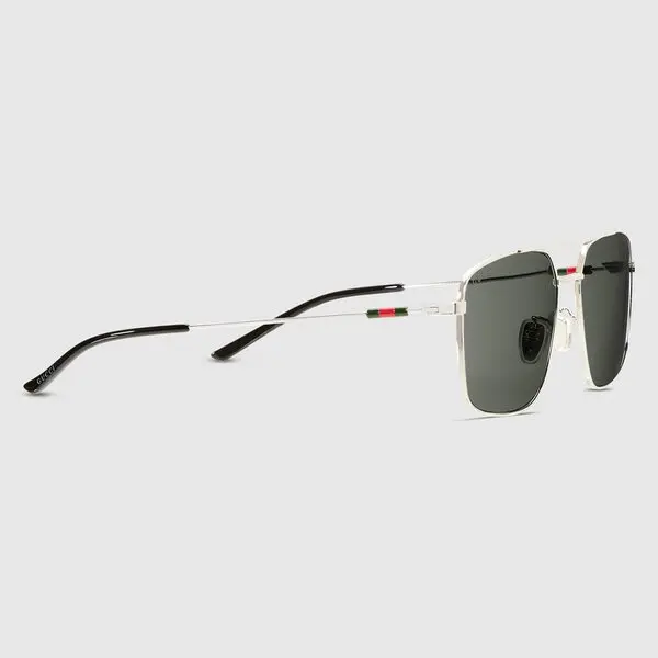 Gucci Round Frame Sunglasses With Web Detail - Silver