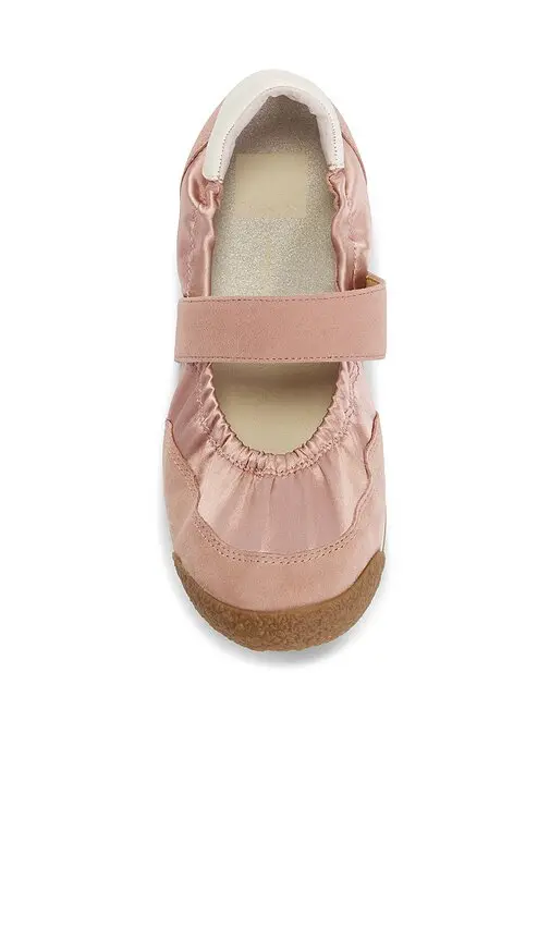 Dolce Vita Spruce Sneaker In . Also