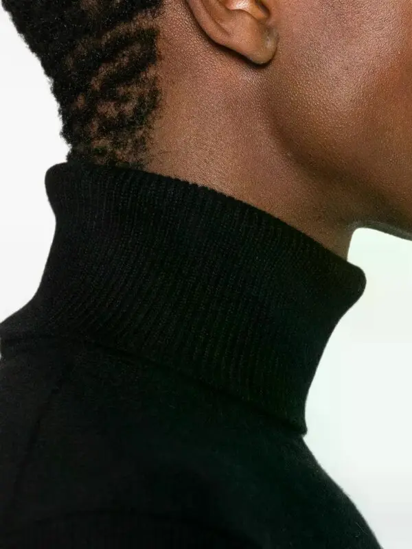 Malo Roll-neck Knitted