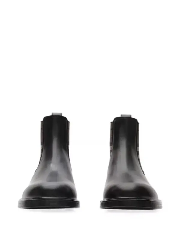 Burberry Pembroke Chelsea Boots In Smooth Calfskin