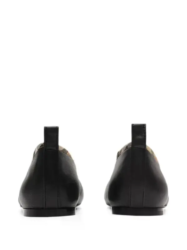 Burberry Robin