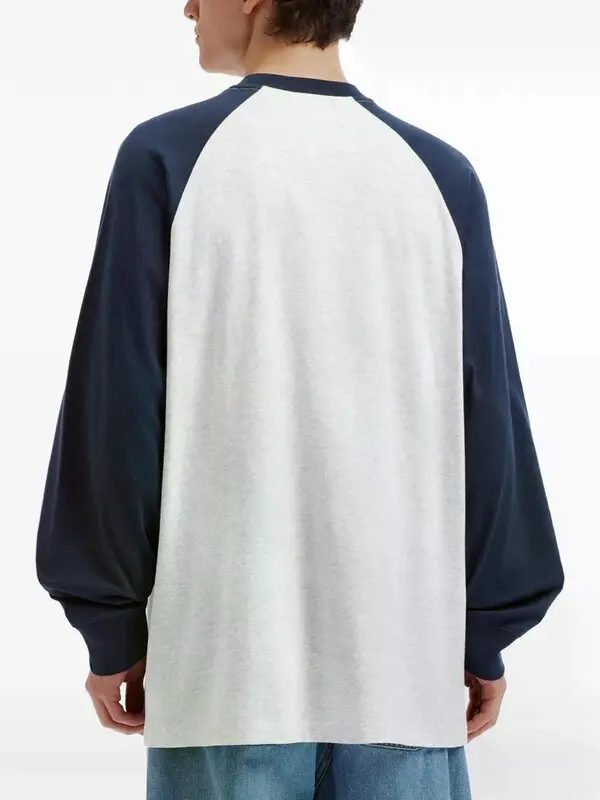 FINGERCROXX Logo-patch Raglan-sleeve T-shirt