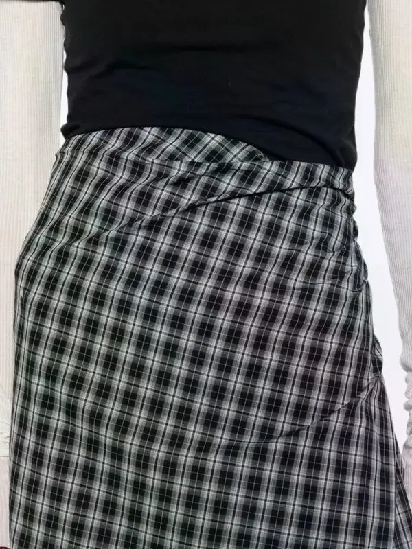 6397 Check-pattern Asymmetric Wrap Skirt