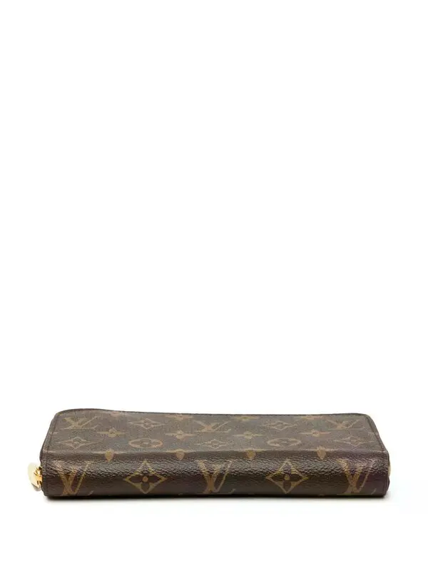 LOUIS VUITTON 2021-2026 Monogram Zippy Wallet Long Wallets