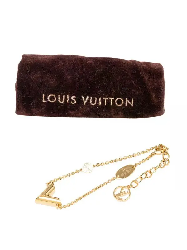 LOUIS VUITTON 2024 Plated Essential V Bracelet Costume Bracelet