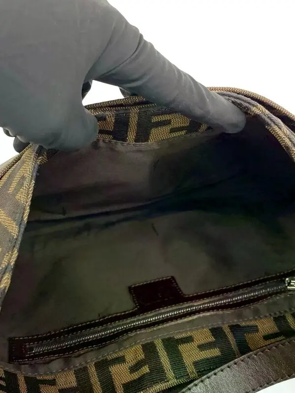Fendi 2000-2010 Zucca Canvas Shoulder Bag