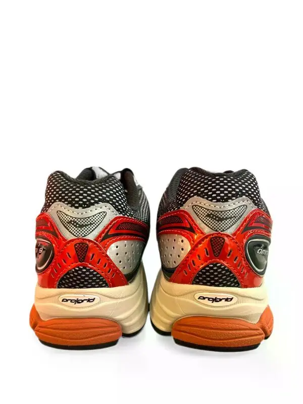 Saucony Progrid Omni 9 Sneakers - Black