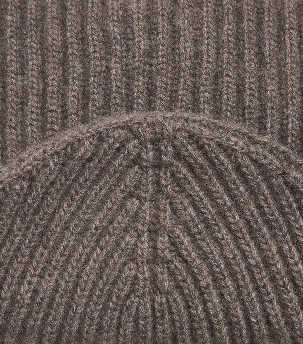 Johnstons Of Elgin Cashmere Ribbed Beanie