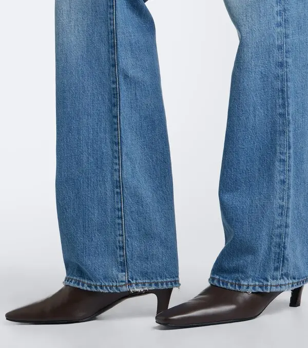 FRAME Off Duty Rodeo Bootcut Jeans