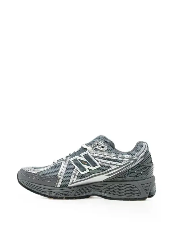 NEW BALANCE 1906r Sneakers