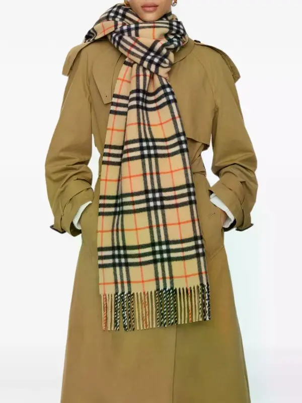 Burberry 格纹羊绒围巾 - Neutrals