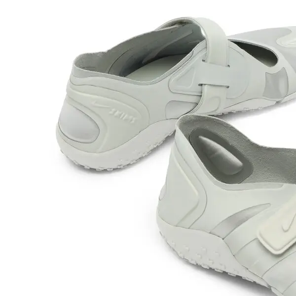 Nike X Skims Satin Rift Sneaker